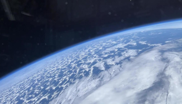 River cruising – Chinese motorists experience magic of driving on water ...